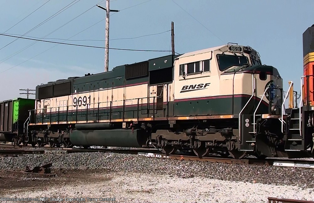 BNSF 9691
